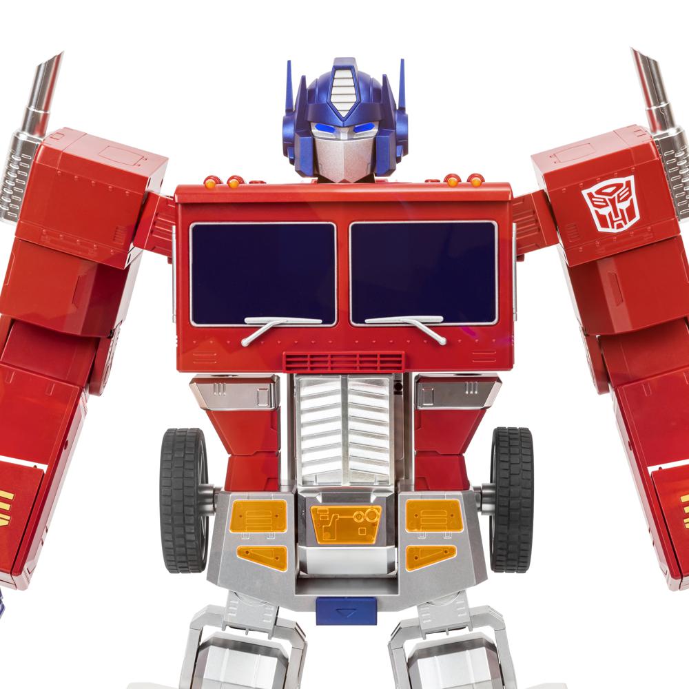 White background photoshoot for toys | eCommerce photography | PENCIL ONE